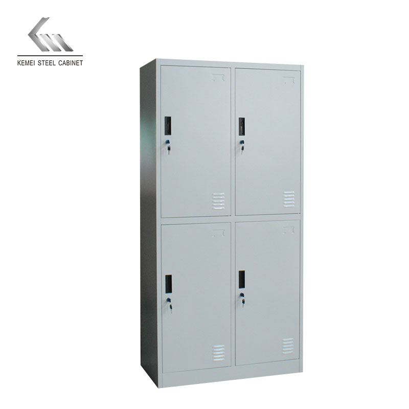 Why is the 4-door steel locker design more user-friendly?