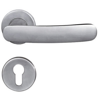 LH045,Solid Lever Handle on Rose