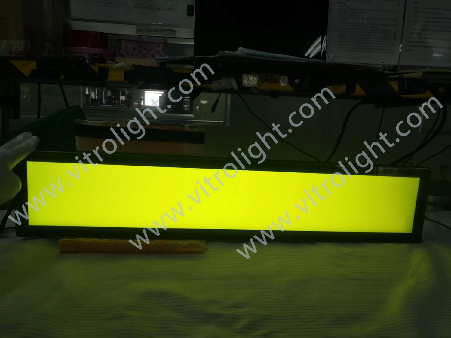 23 "strip screen module