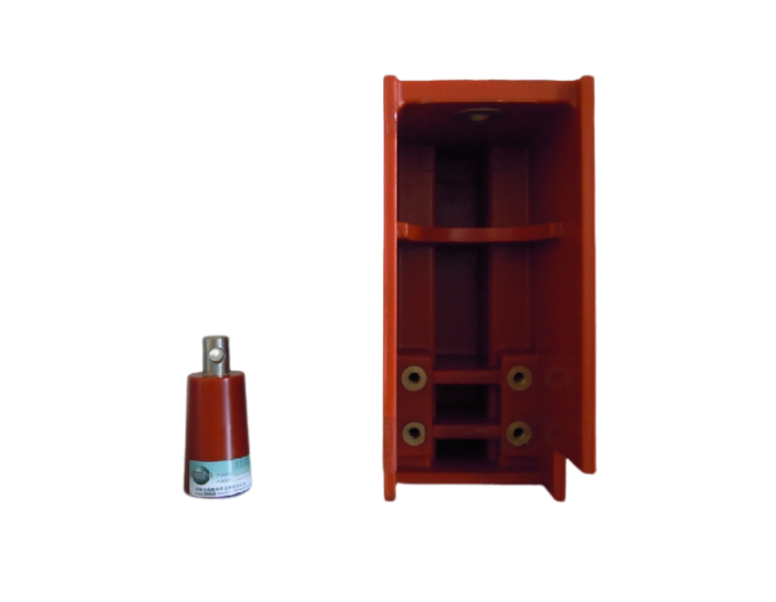 Insulated base and pull rod of boundary switch