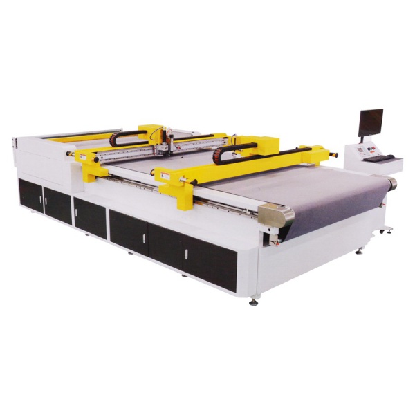 HF-1624 震动刀切割智能裁床(双轴双头）为制鞋厂提高生产效率