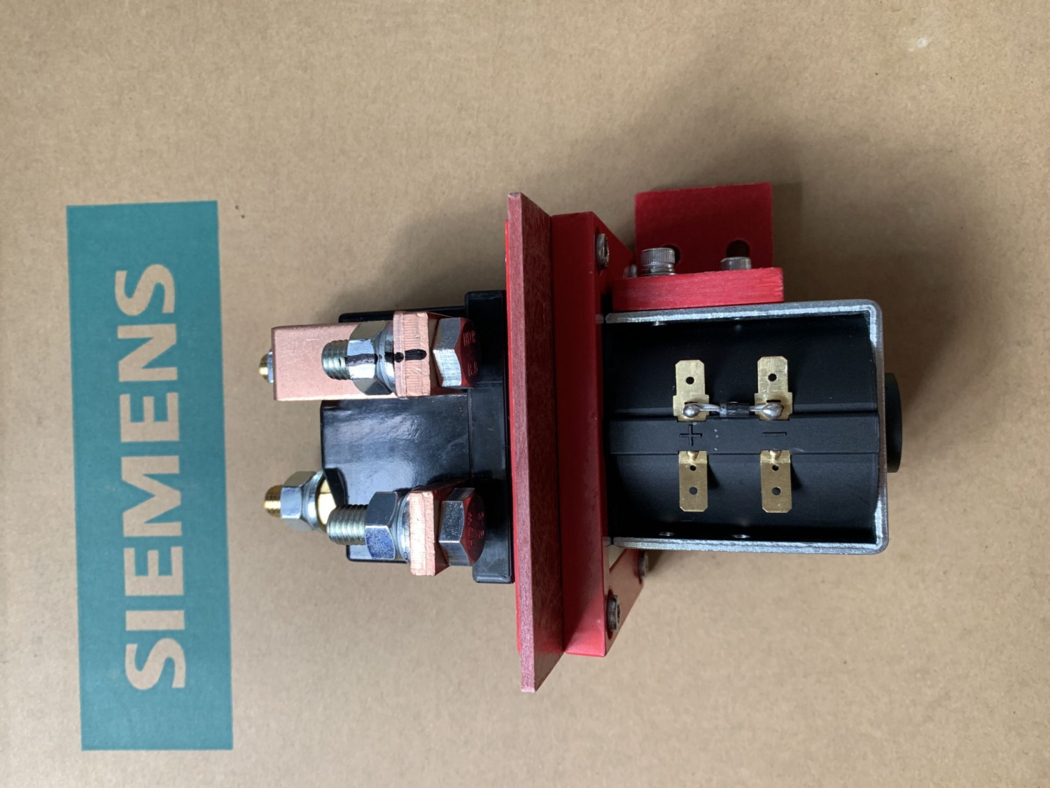 Siemens DC Contactor A5E35230339, 6SR4900-0EM04-0AM0, Bypass Contactor
