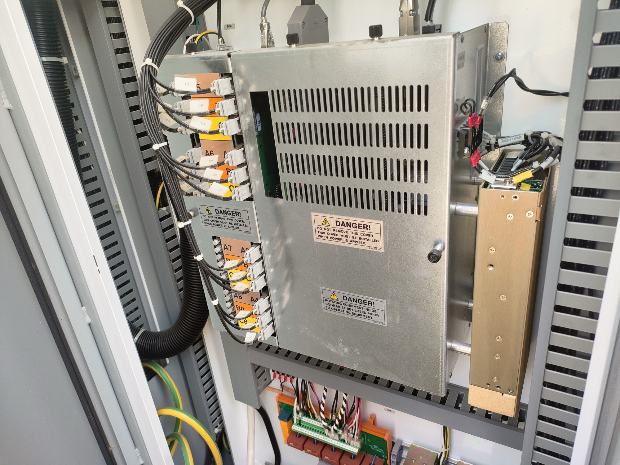 Serial communication board 461F11.00, System interface board 461F53.00 ...