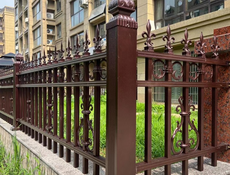 lvyi-庭院门及栏杆-上海松展门业有限公司