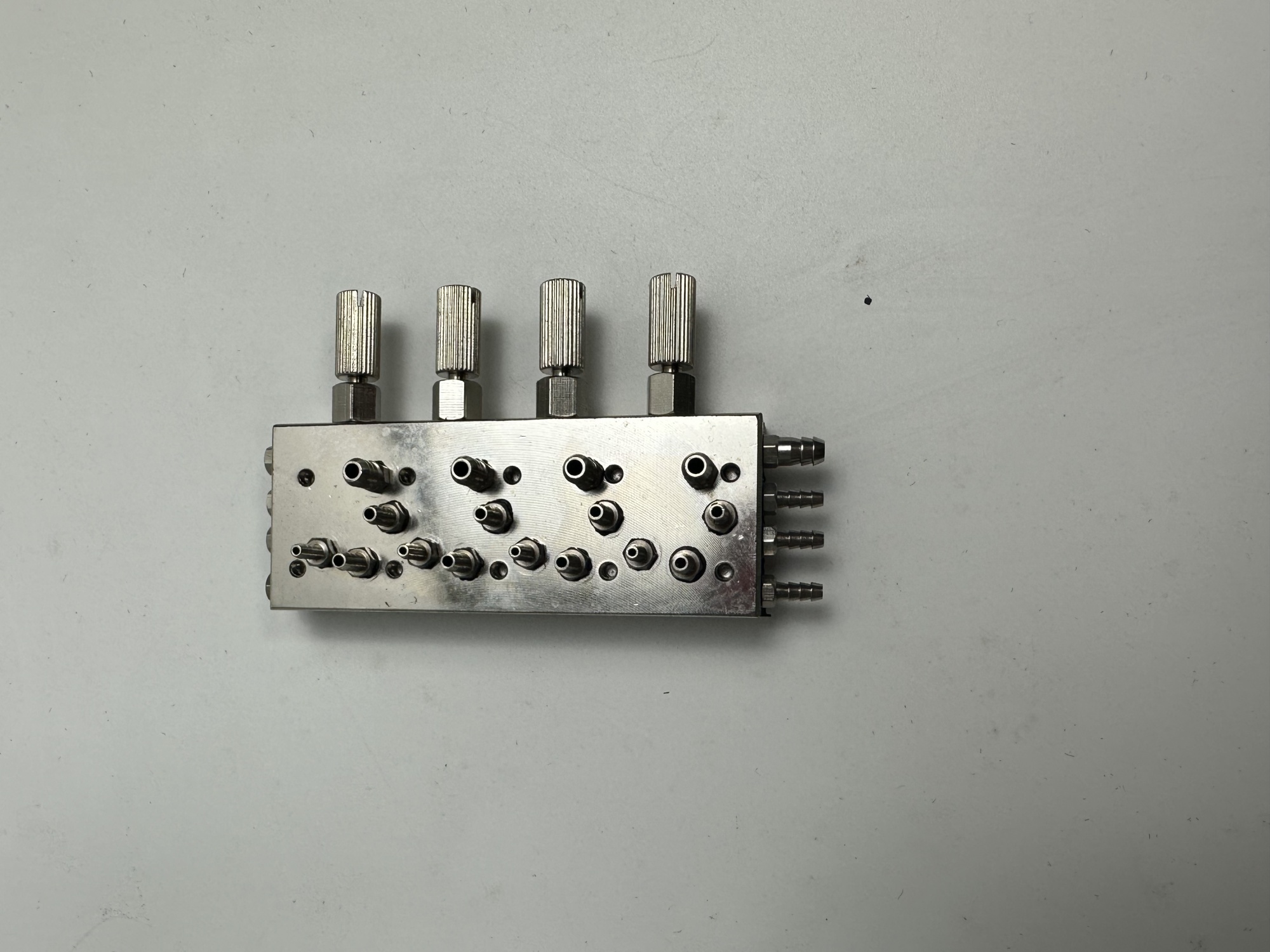 TY1024 4 in 1 valve-Foshan Toye Dental Equipment Co.,Ltd