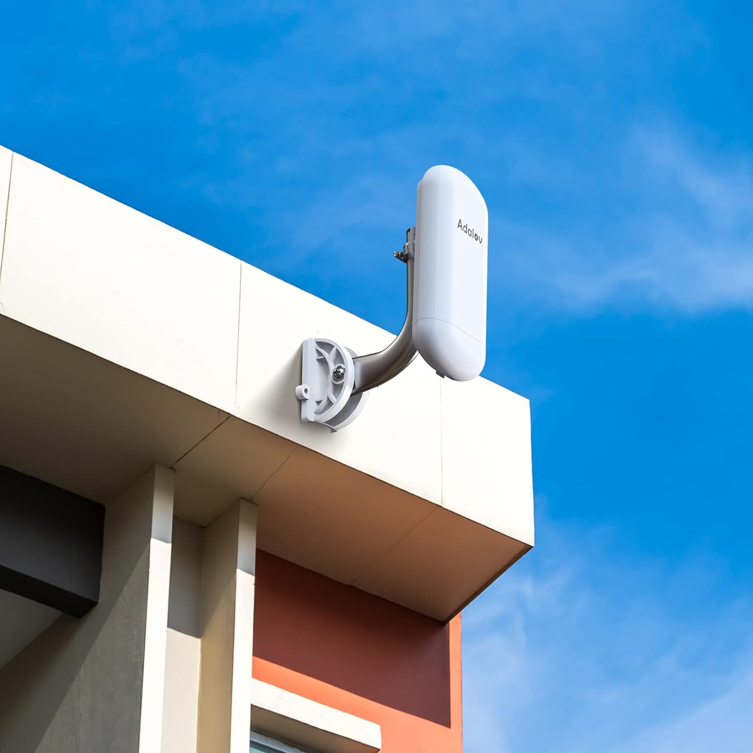 Universal Mount Wireless Bridge: Ensuring Secure Outdoor Connections