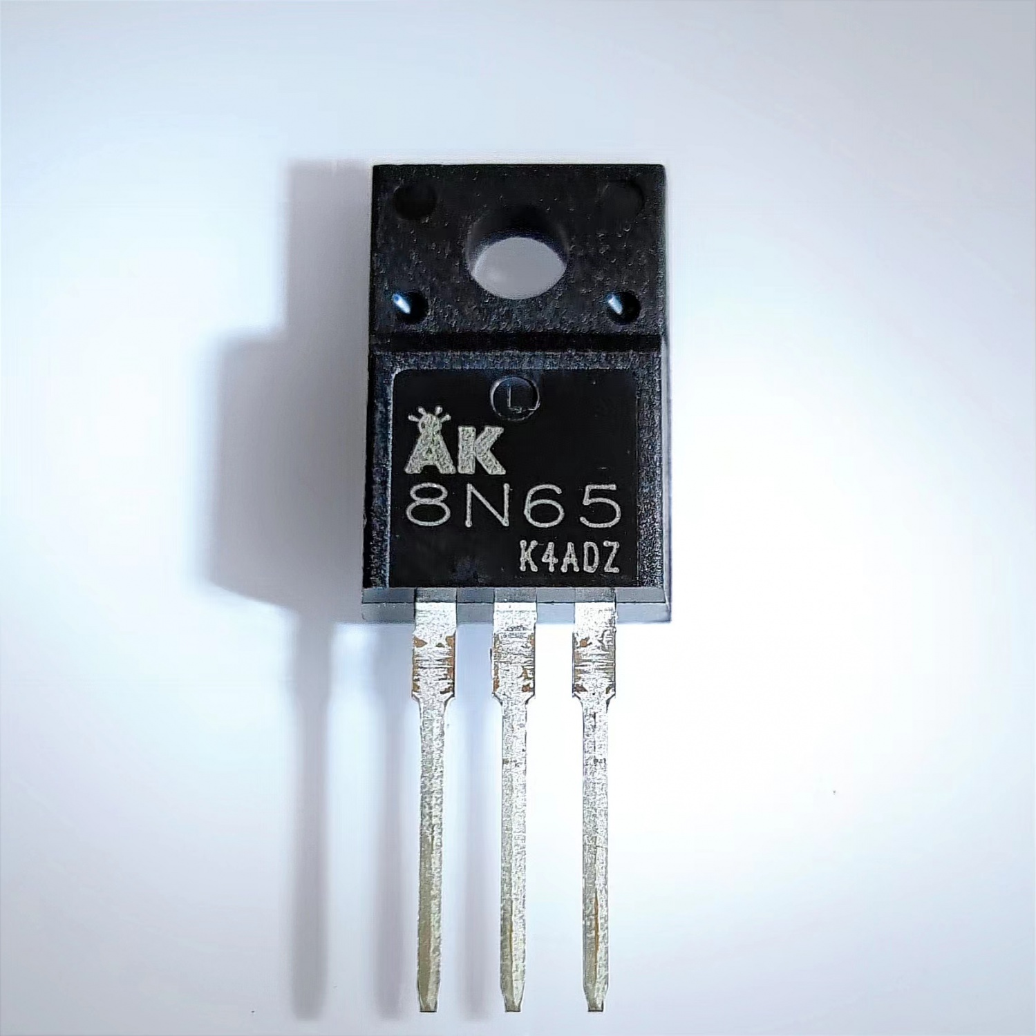 8N65 TO-220F