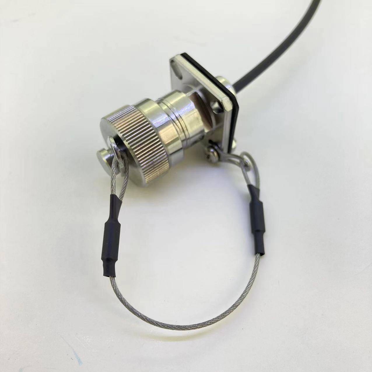 LUCOTEK - J599/MT Fiber Optical Connectors