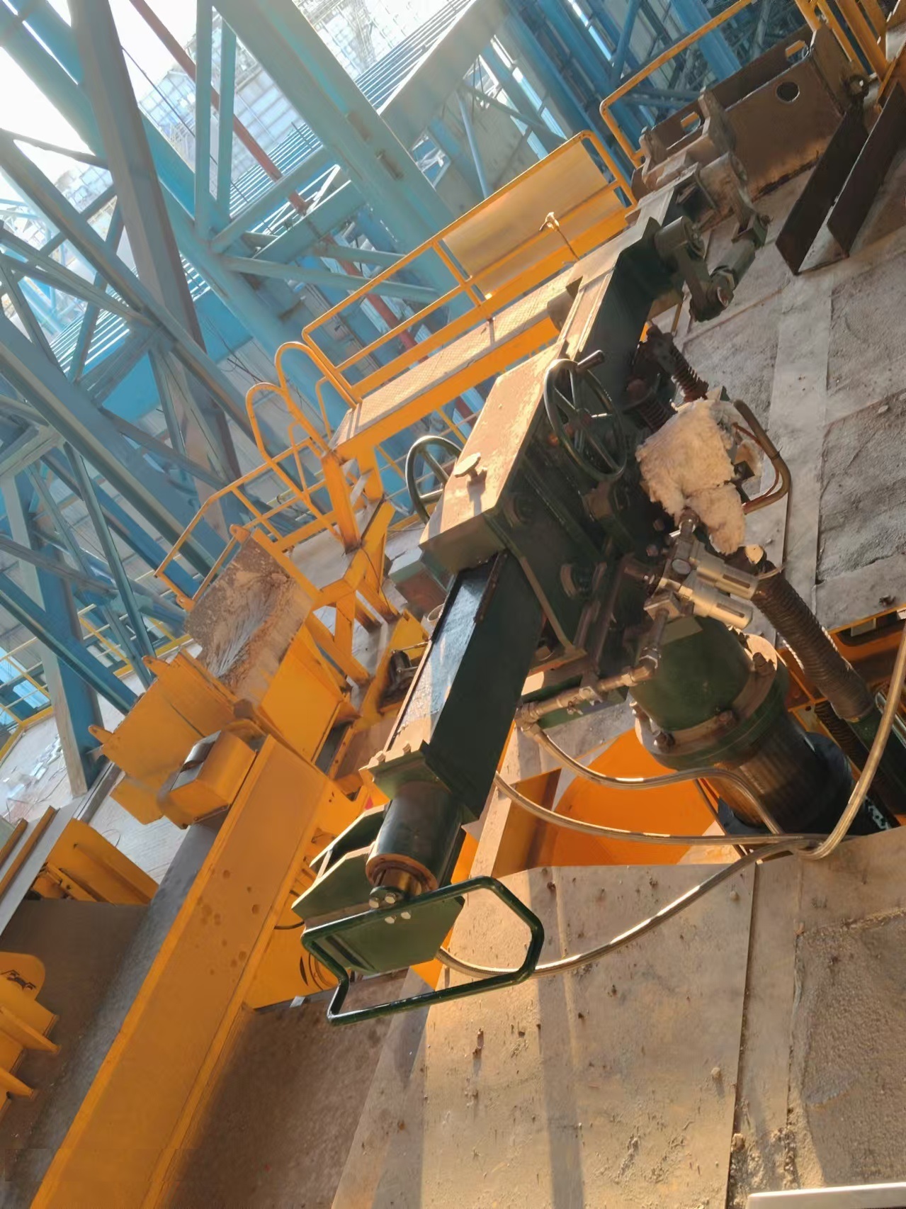 Intelligent shroud operation equipment-Intelligent shroud operation ...