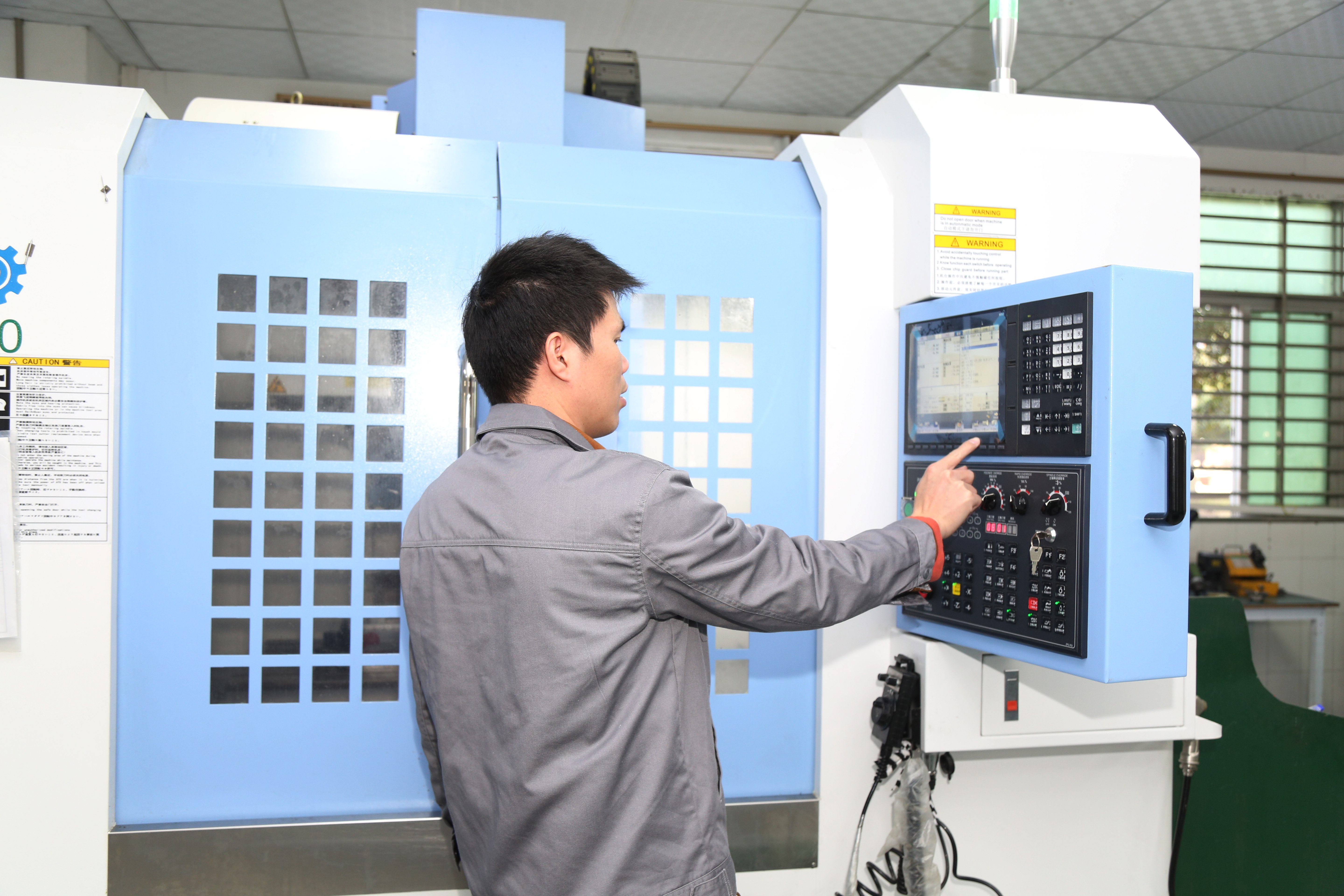 Custom mold components