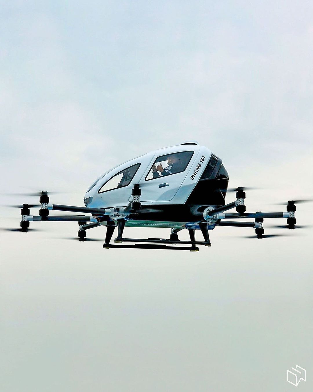 沙特首飞：亿航EH216-S无人驾驶eVTOL亮相！