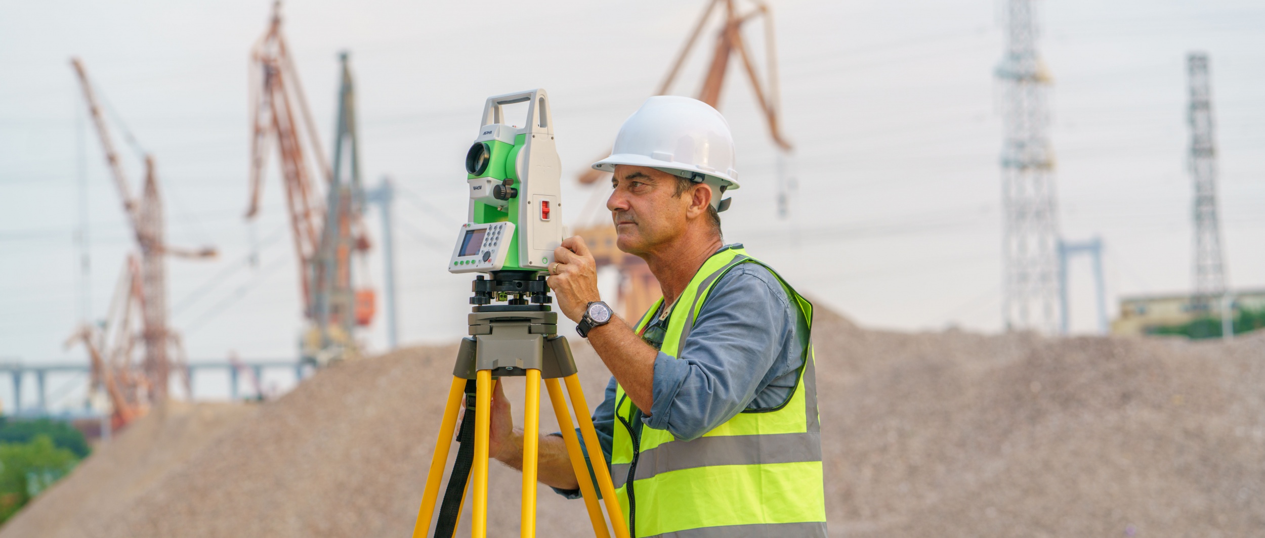 Get to know more about Alpha Ti High-precision total station,HOME